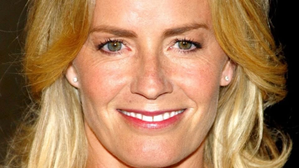 Elisabeth Shue Actual G-StrIng Size Will Make You Look Twice – StarsToday